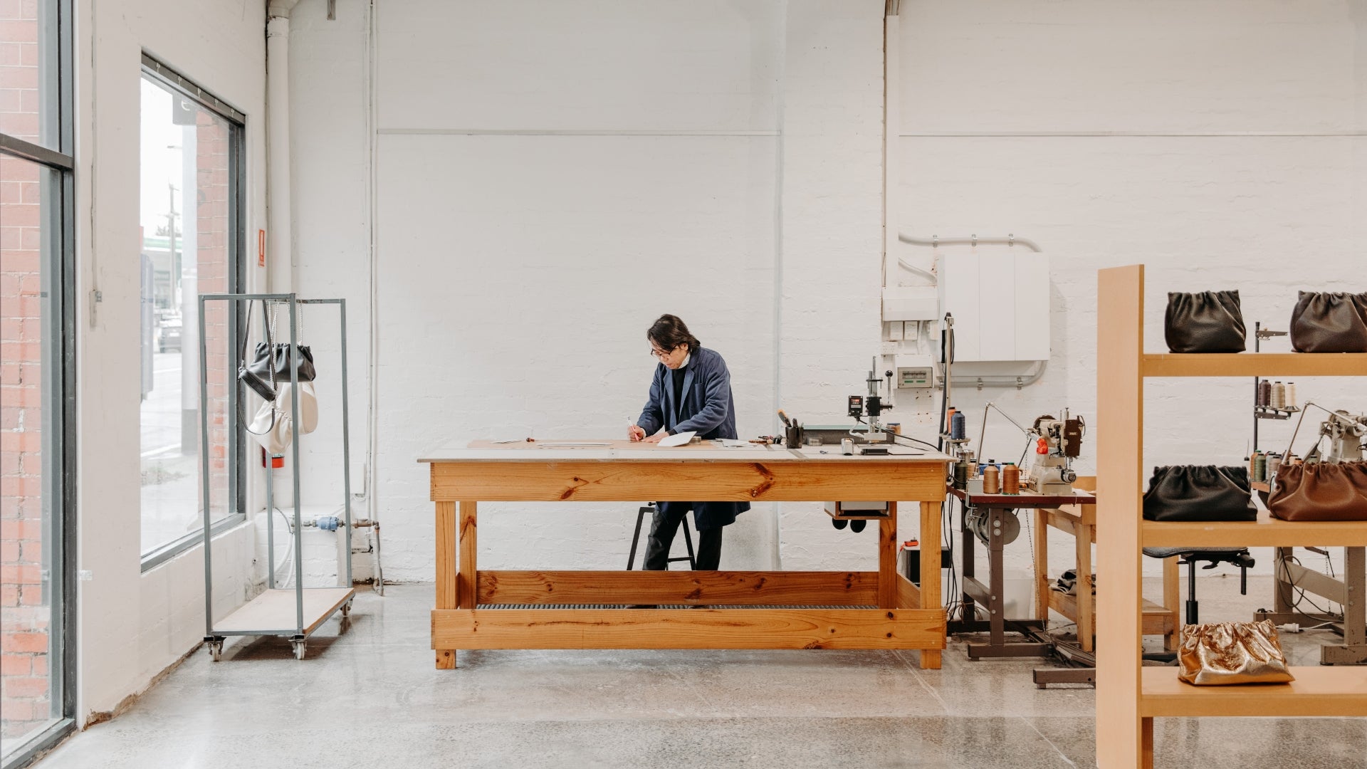 A-ESQUE – The Pedla